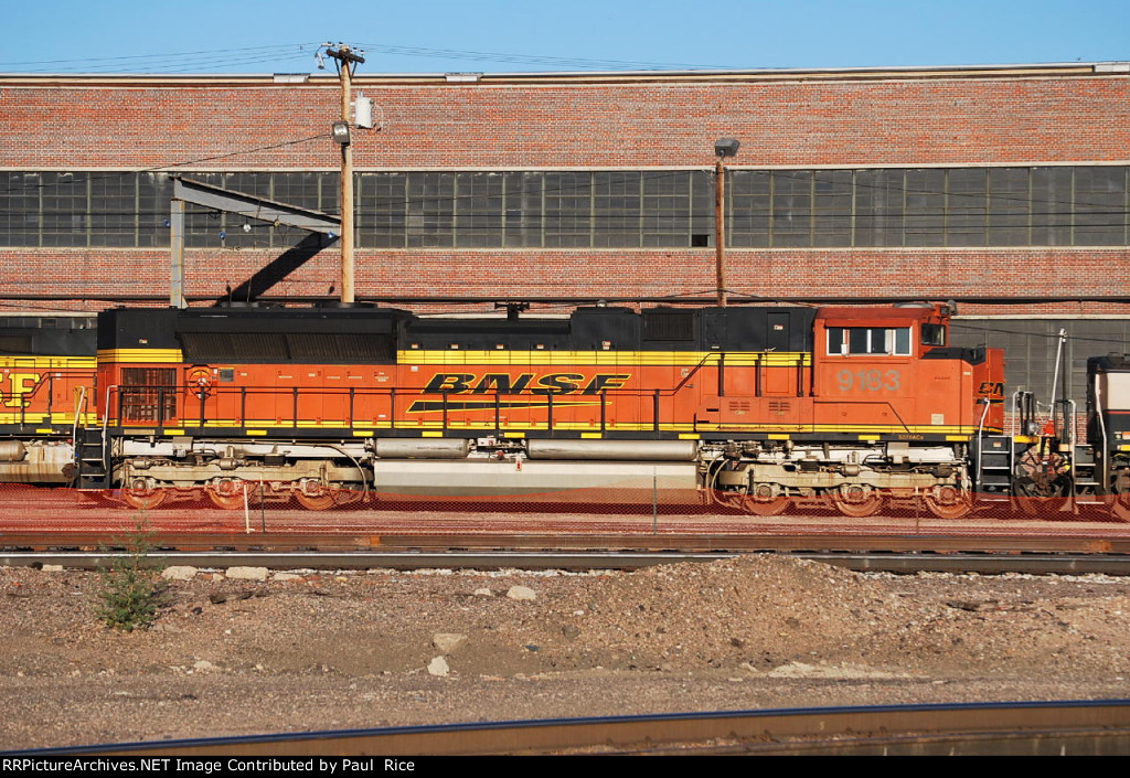 BNSF 9183